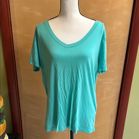 Ambiance | Tops | Ambiance Turquoise Vneck Short Sleeve Top | Poshmark